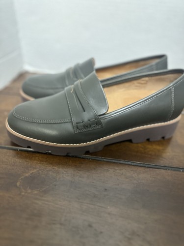 New Vionic Cheryl II Penny Loafers Olive Green Lug Sole 7.5 Prep ...