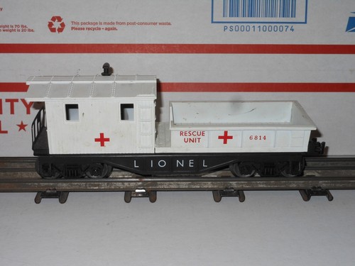 POSTWAR LIONEL No.6824-50 FIRST AID CABOOSE FROM SEARS SET 9820 | eBay
