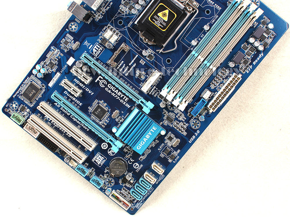 Gigabyte Motherboard GA-H77-DS3H, LGA 1155, Intel H77 Chipset, DDR3 ...