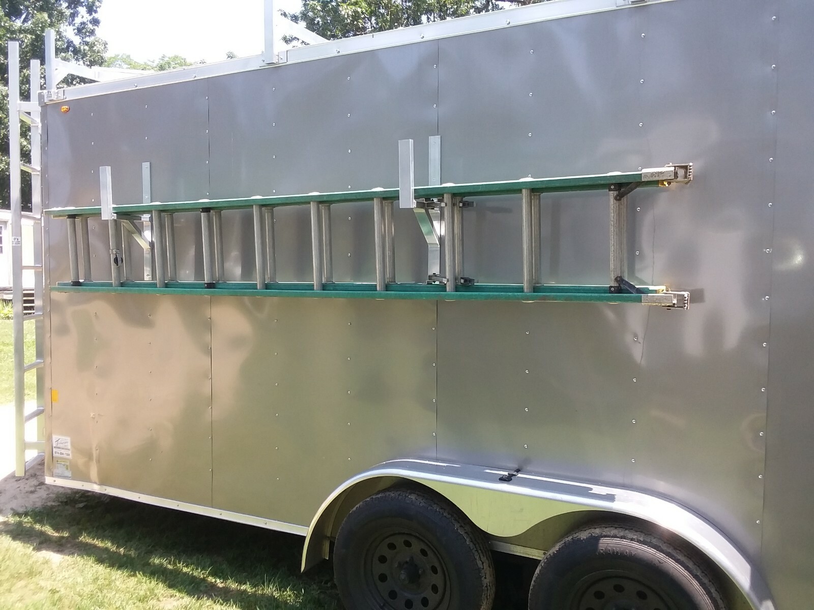 Ladder racks,aluminium(pair),enclosed trailer ,wall mount interior or ...