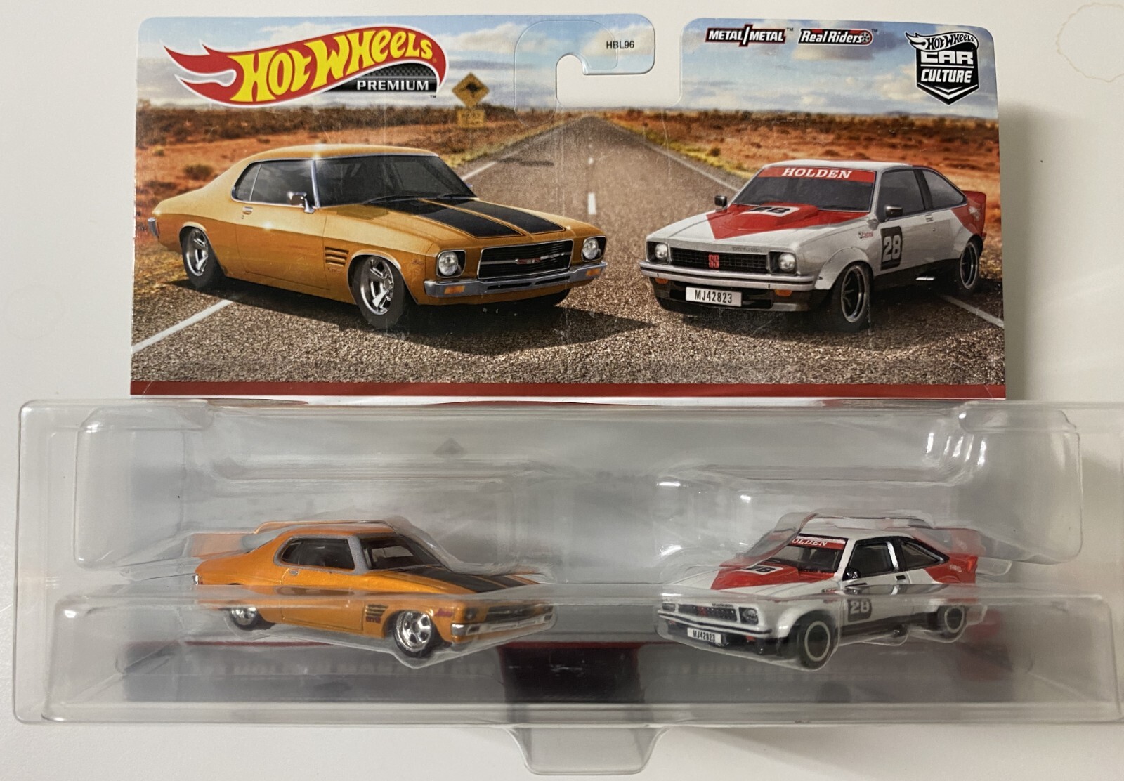 Hot Wheels '73 Holden Monaro GTS & '77 Holden Torana A9X Target 2 Pack ...