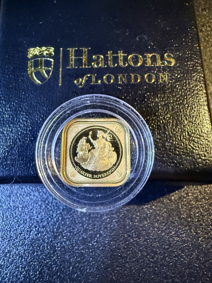 Gold Rare 22k Square Sovereign. Hattons Of London Mint Condition In ...