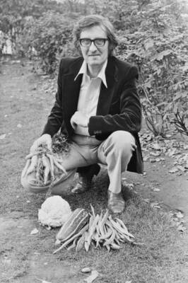 English Author And Ecologist Michael Allaby 1977 OLD PHOTO | eBay