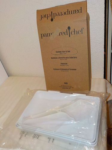PAMPERED CHEF COATING TRAY & TOOL TONGS NEW IN OPEN BOX | eBay