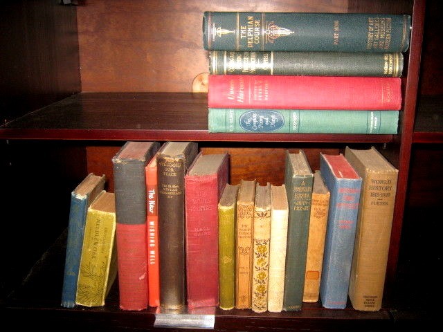Lot of 10 Old Vintage Pre 1962 Books Unsorted Collectible Antique Hard ...