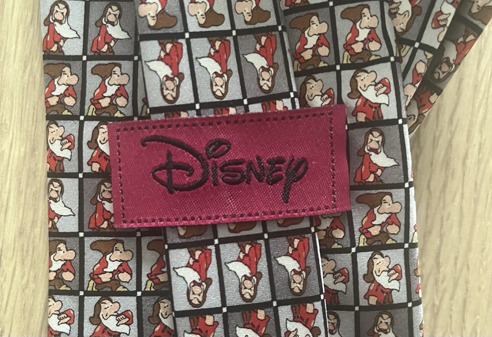 Vintage Disney Seven Dwarfs 100% Silk Tie – Classic Cartoon Character ...