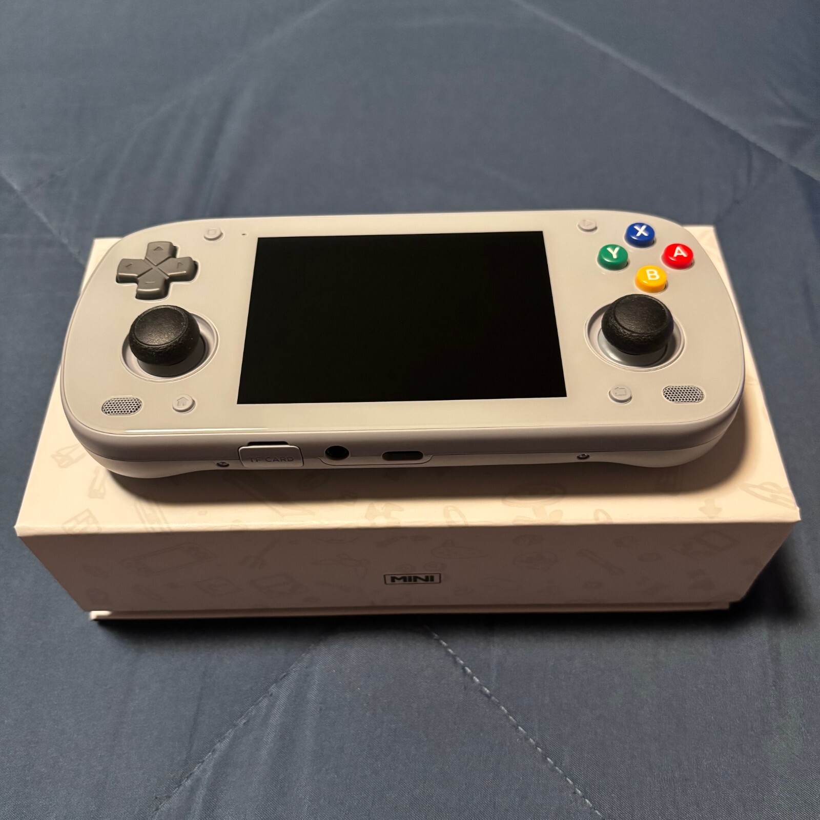 Retroid Pocket MINI Android Gaming Emulation Handheld, Color: 16-Bit ...