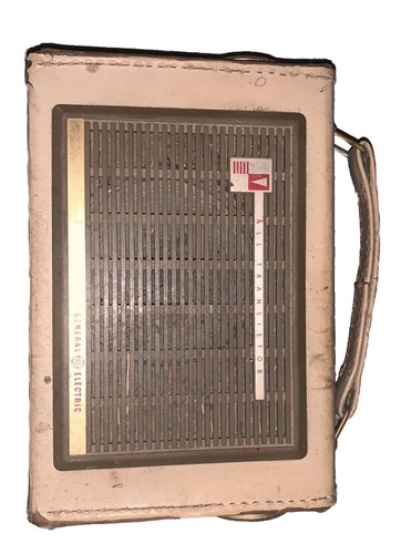 Vintage General Electric Translator Radio Model P-797B | eBay