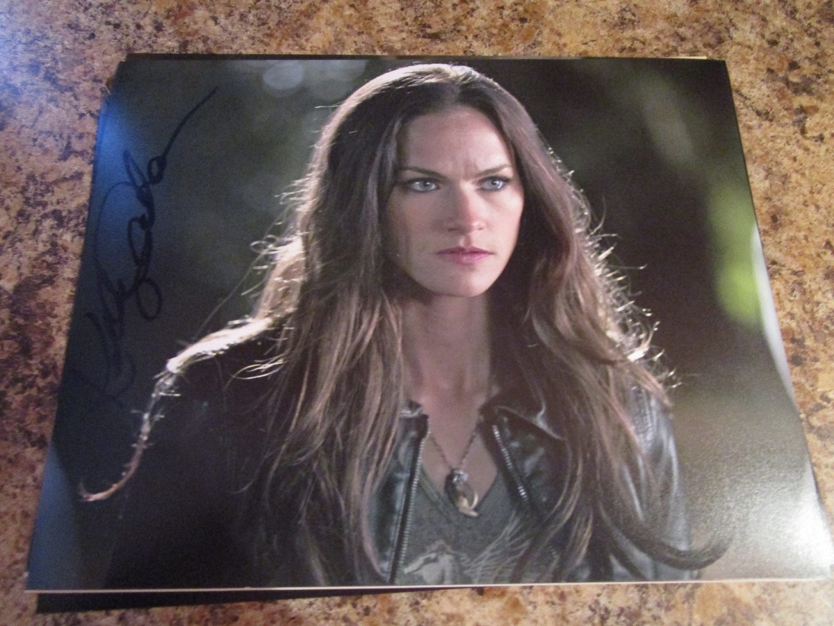 Kelly Overton Tekken Candice Hillebrand Kelly Overton Tekken Hi Res