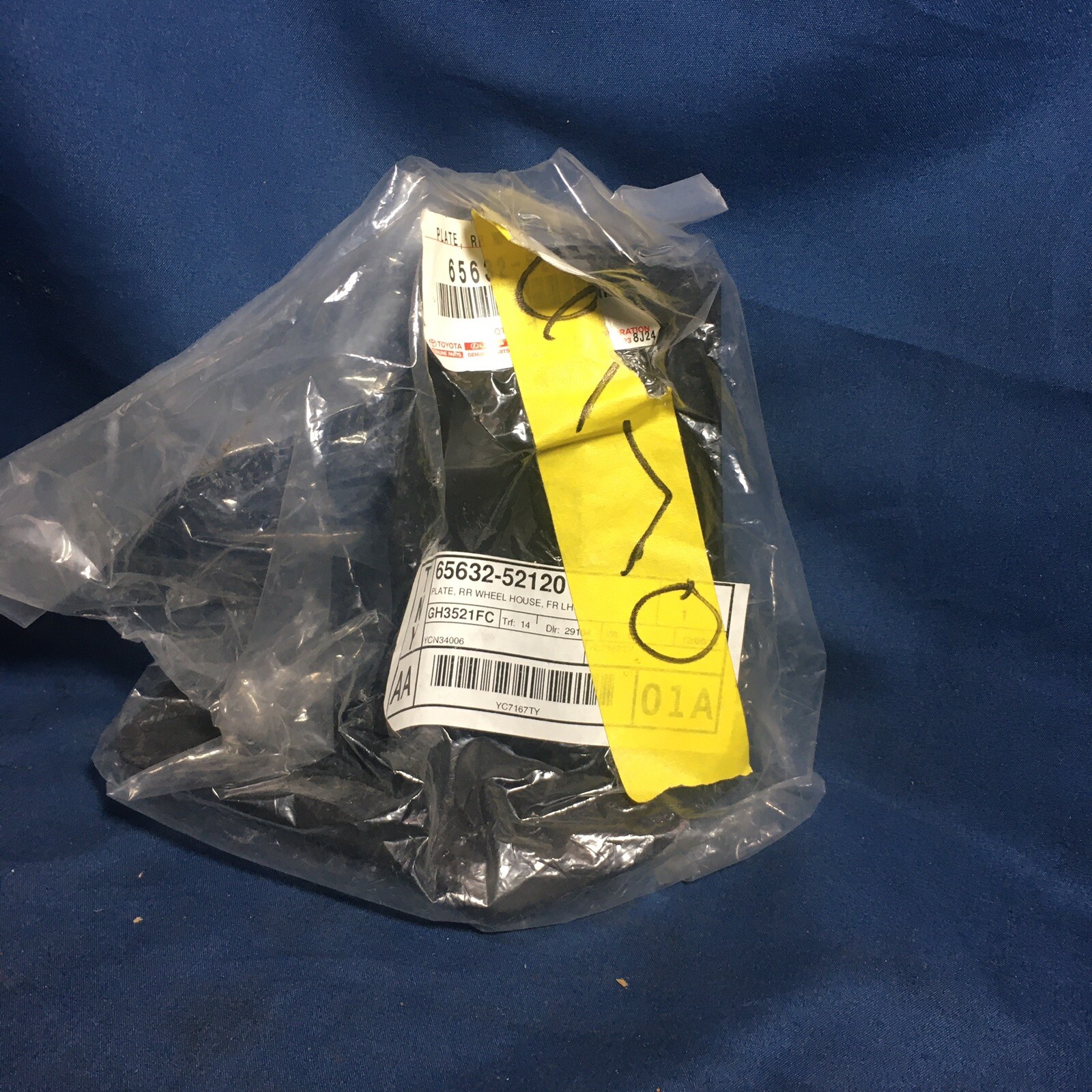 Toyota OEM 12-14 YARIS Exterior-mud Guard Left 6563252120 for sale ...