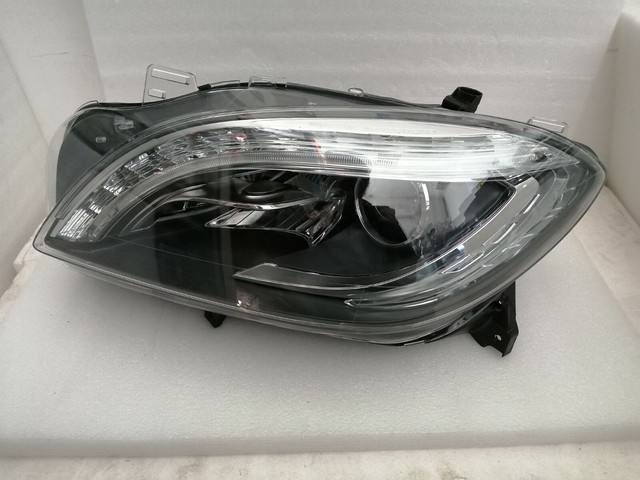 Mercedes Benz ML W166 Left European Left Xenon Headlamp 1668205459 | eBay