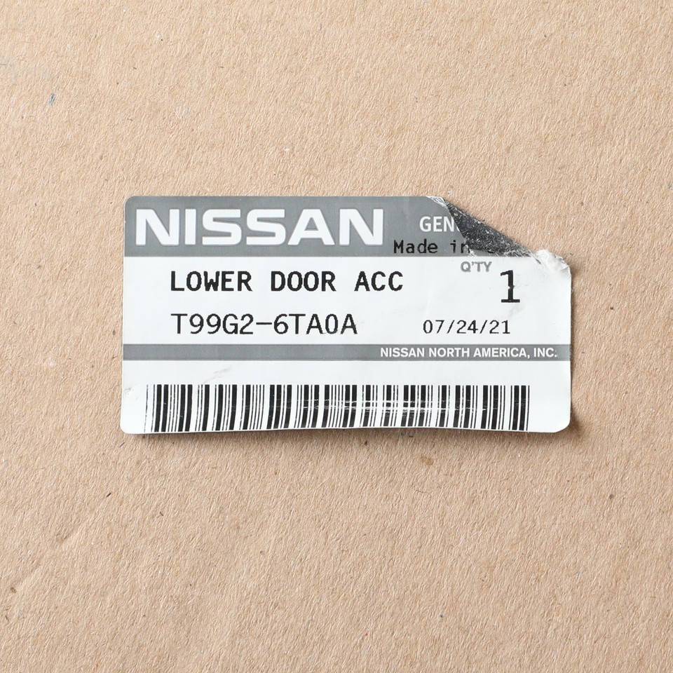 NEW OEM Nissan 2022-2024 Pathfinder Body Side Molding Dark Chrome T99G2 ...