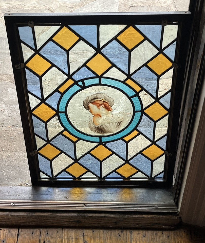 ANTIQUE 1940s STAINED LEADED KILN FIRED VICTORIAN WINDOW | eBay