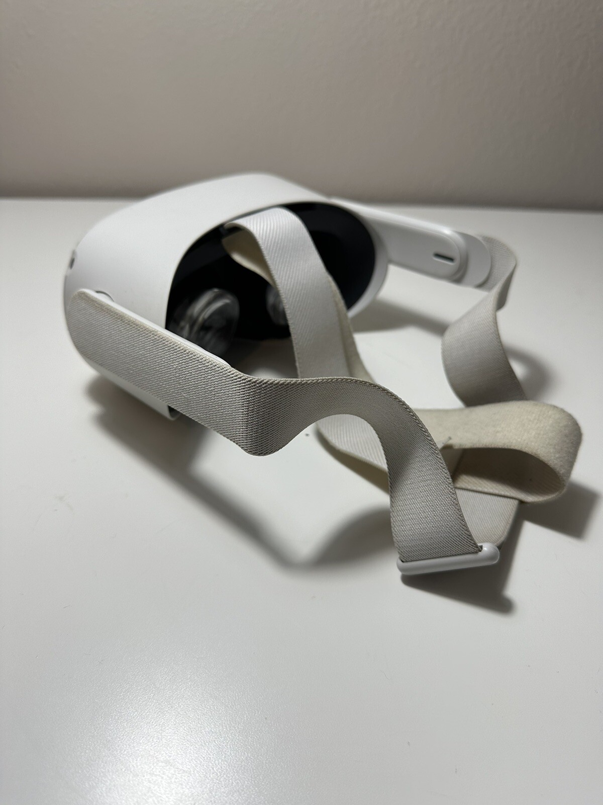 Oculus Quest 2 64GB VR Headset - VR Headset Only (No Controllers) | eBay