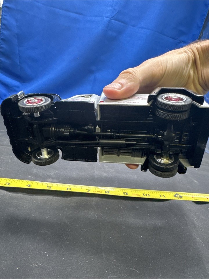 First Gear Gray And Black Tow Truck | eBay