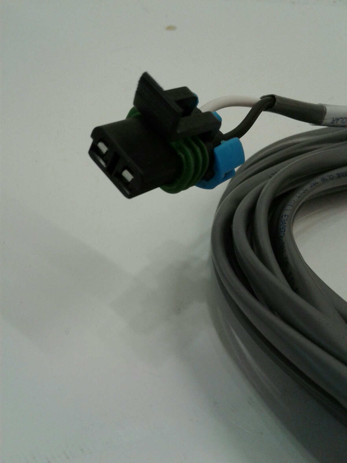 Belden 5000UE CL3R 75C E34972-BN 19 Ft. DSL Solar Cable With Ends ...