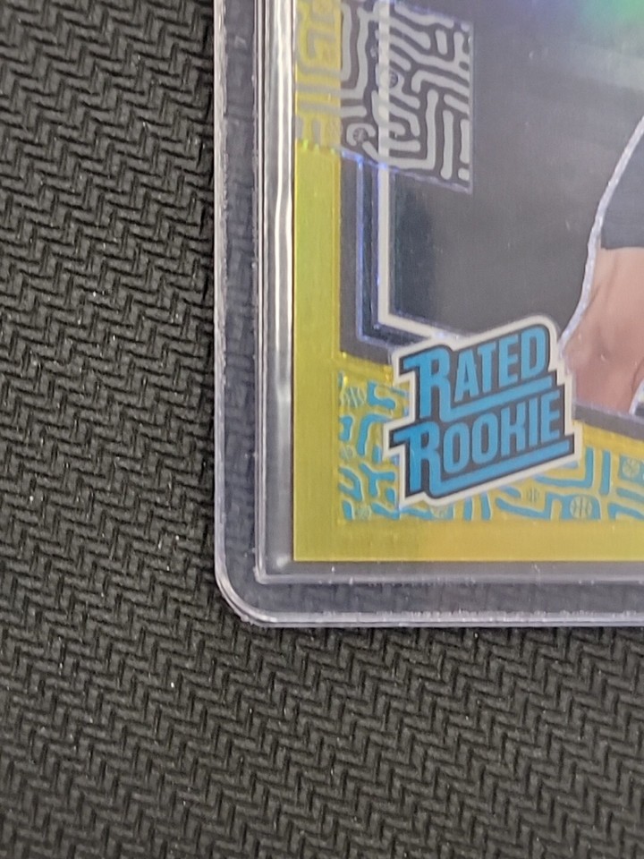 2023-24 Optic Gold Victor Wembanyama /10 - Gold Rookie Rated Rookie ...