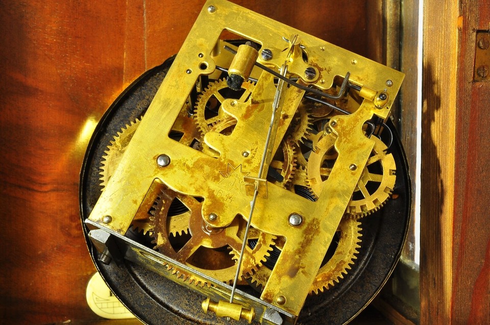 Amazing Antique German Junghans Keyhole Spring Driven Wall Clock approx ...