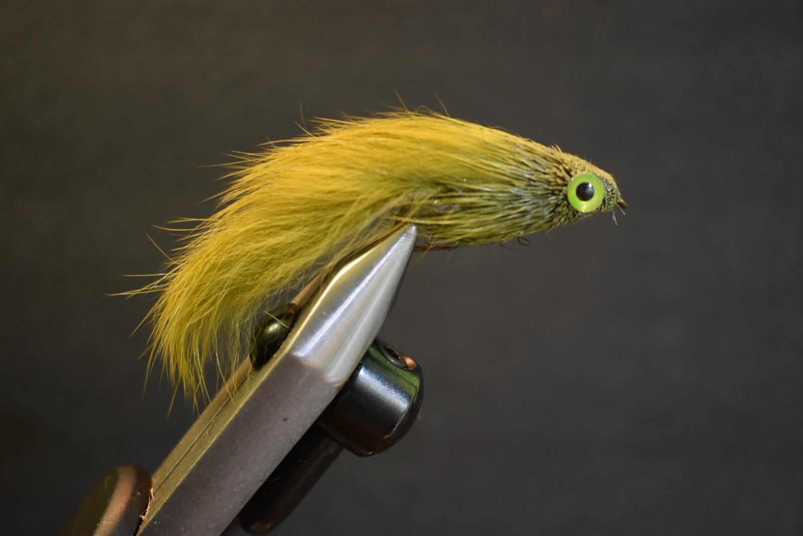 OLIVE DUNGEON Streamer Fly Fishing Fly Flies, 1 Fly, You Choose Size | eBay