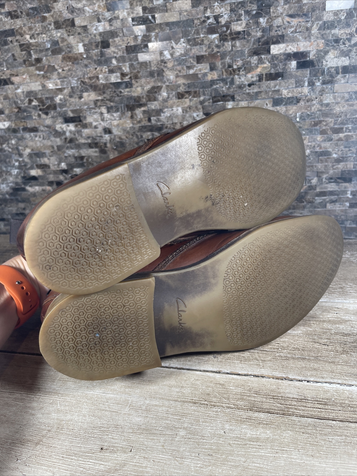 Clarks 1825 Montacute Duke Leather Brown Patina Chukka Boot Mens Shoes ...