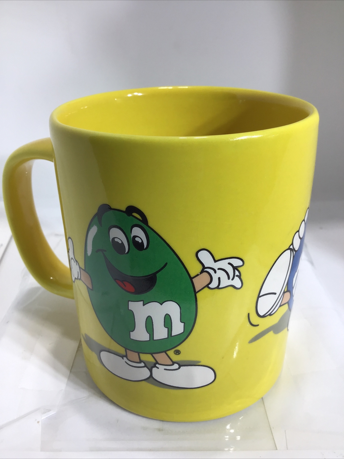 M & M CHOCOLATE MARS 1996 COFFEE MUG. TEA CUP MUG. Art Deco Print Mug ...