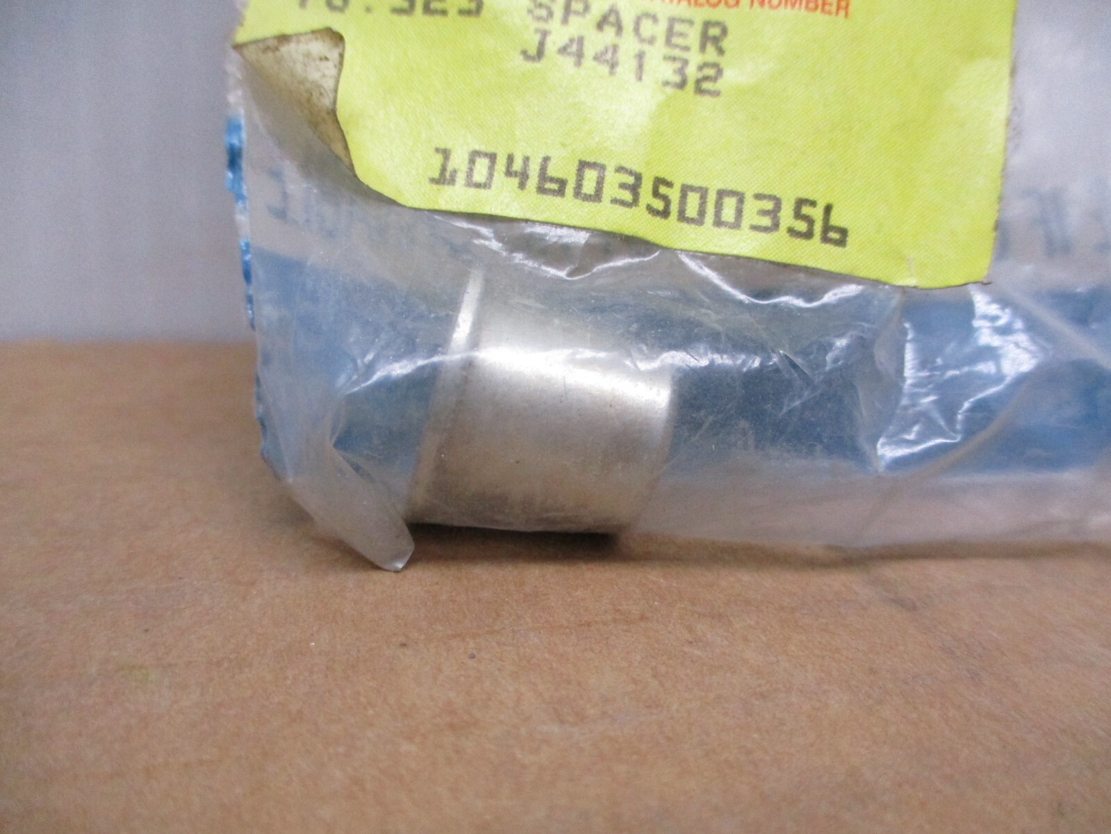 Genuine GM SPACER 3979061 | eBay