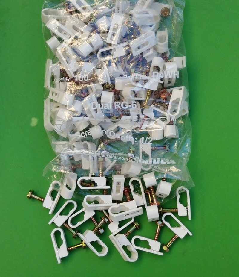 (50 PCS) TeleCrafter D4WH Dual RG-6 Flex Screw Clips, Screw-In Depth 1/ ...