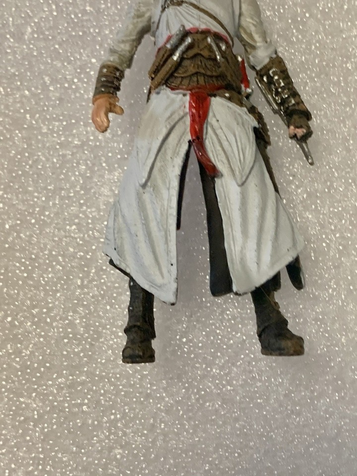 Assassin's Creed Collector’s Edition ALTAIR FIGURE 3” | eBay