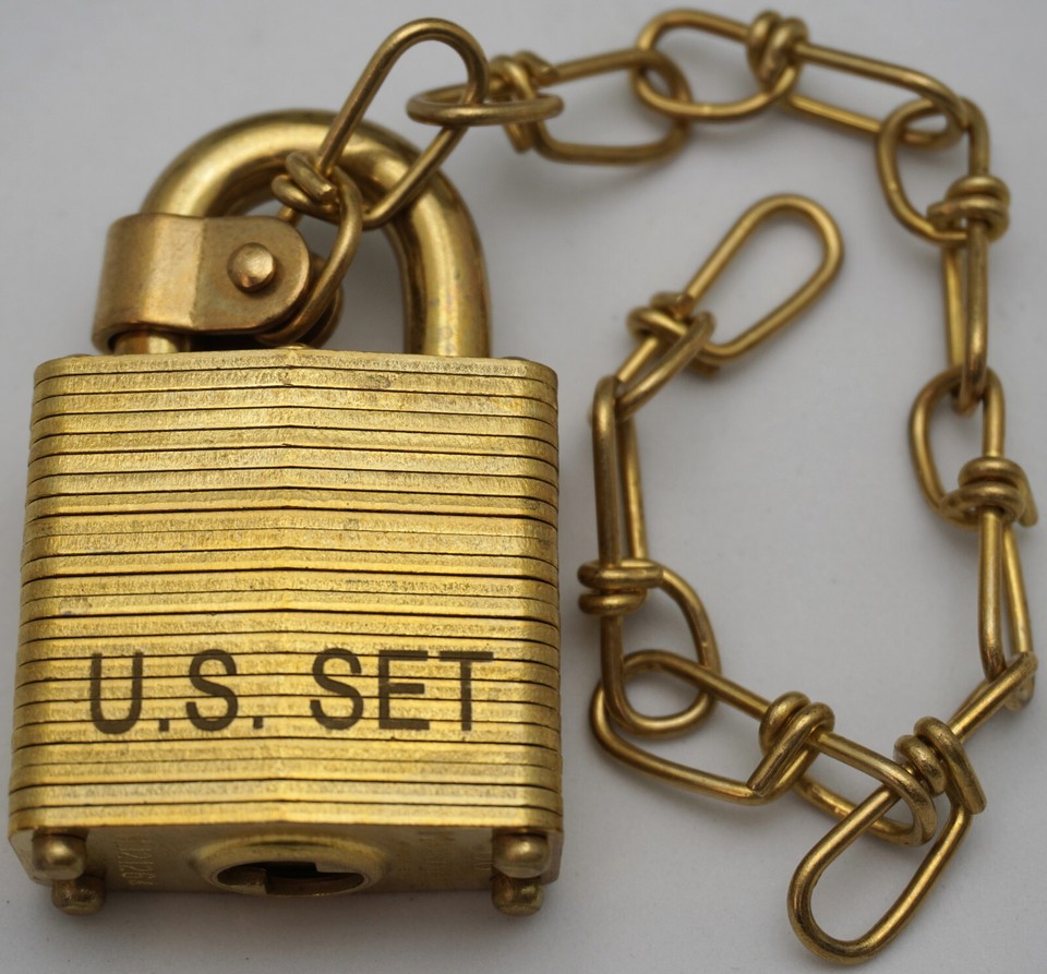 Lot (10) Master Lock DG Commercial Brass Military Padlocks w/Chain ...