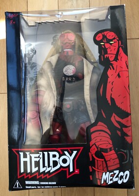 2005 Mezco Toyz Mike Mignola Hellboy 18 Inch Figure Battle Damaged ...