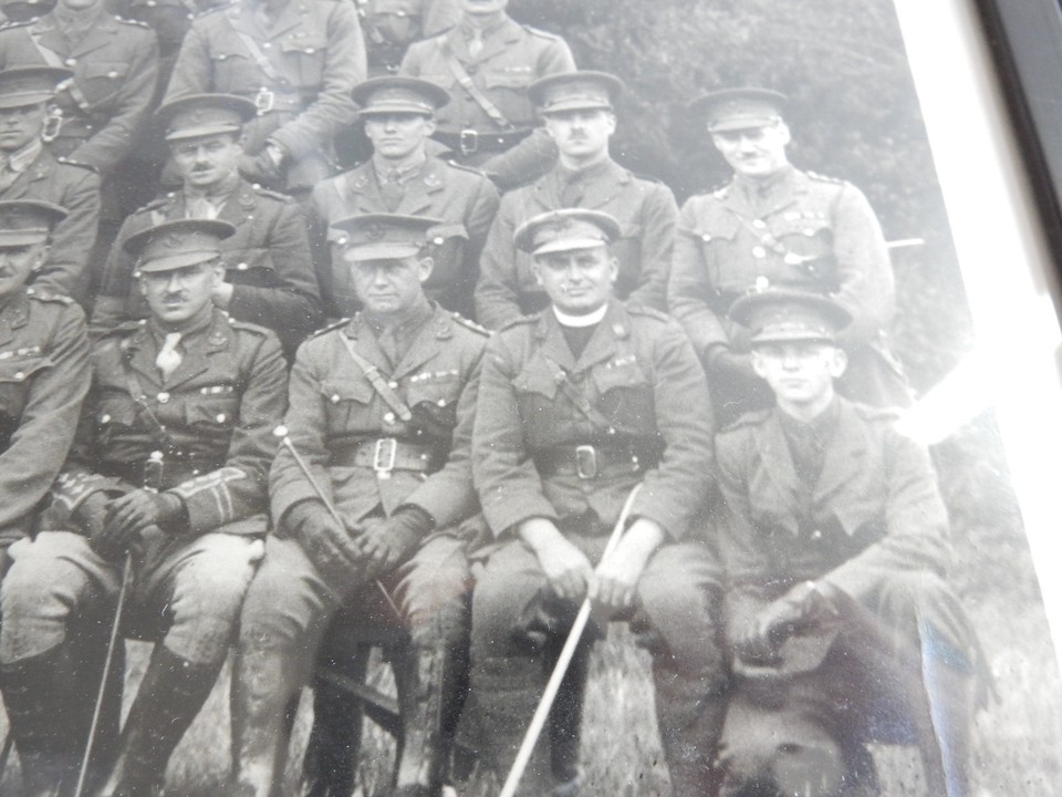 DLI DURHAM LIGHT INFANTRY OFFICERS 1926 perhaps WAR HEROS IN WW1 or WW2 ...