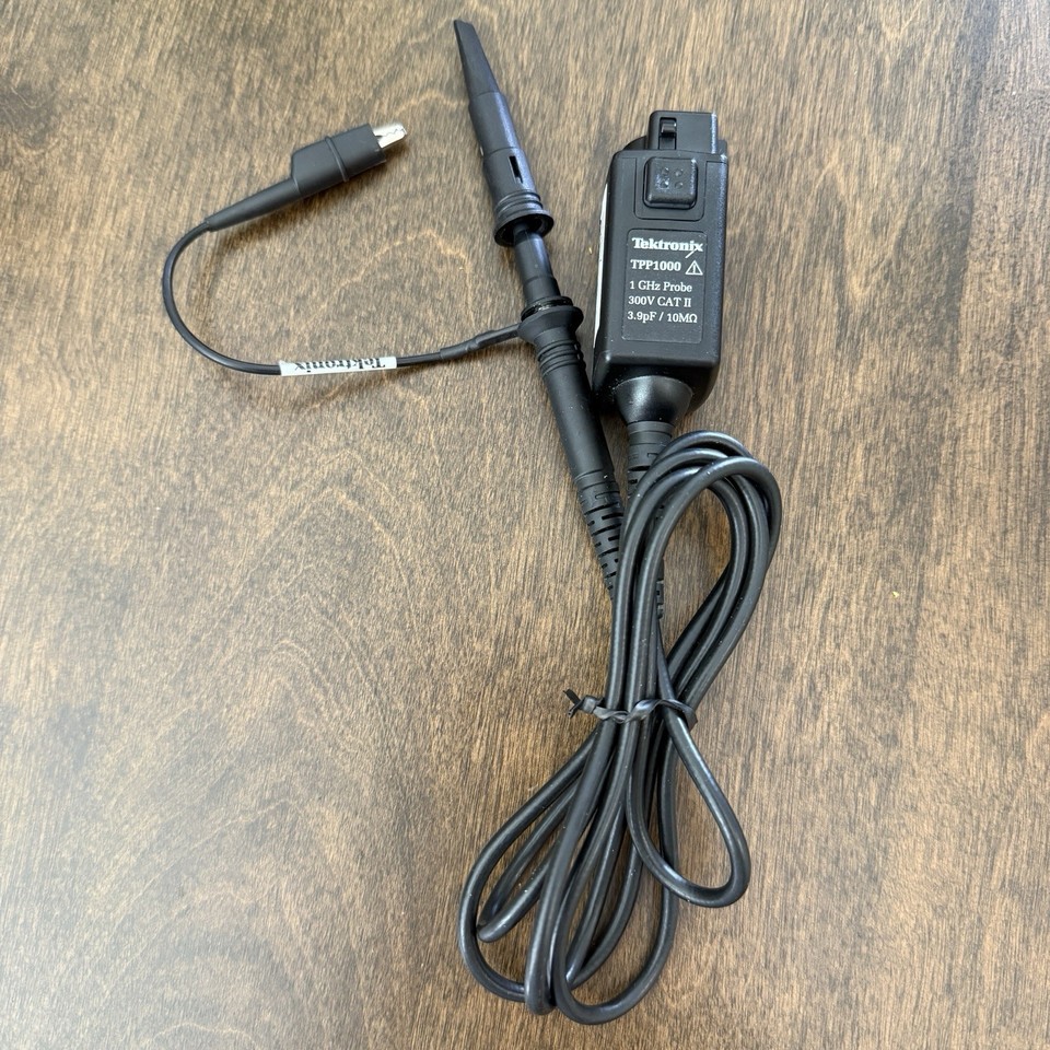 Tektronix TPP1000 Oscilloscope Probe CAT II 3.9pF 1GHz 300V C031302 | eBay