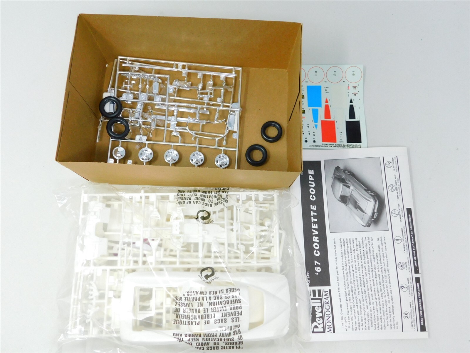 1:25 Scale Revell Monogram Plastic Model Car Kit #85-2491 '67 Corvette ...