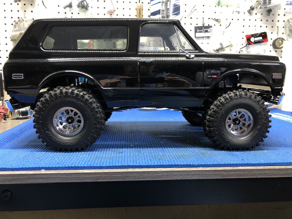 AXIAL SCX10 ii Crawler. Builders Kit. Brand New RTR build. 70 Blazer ...
