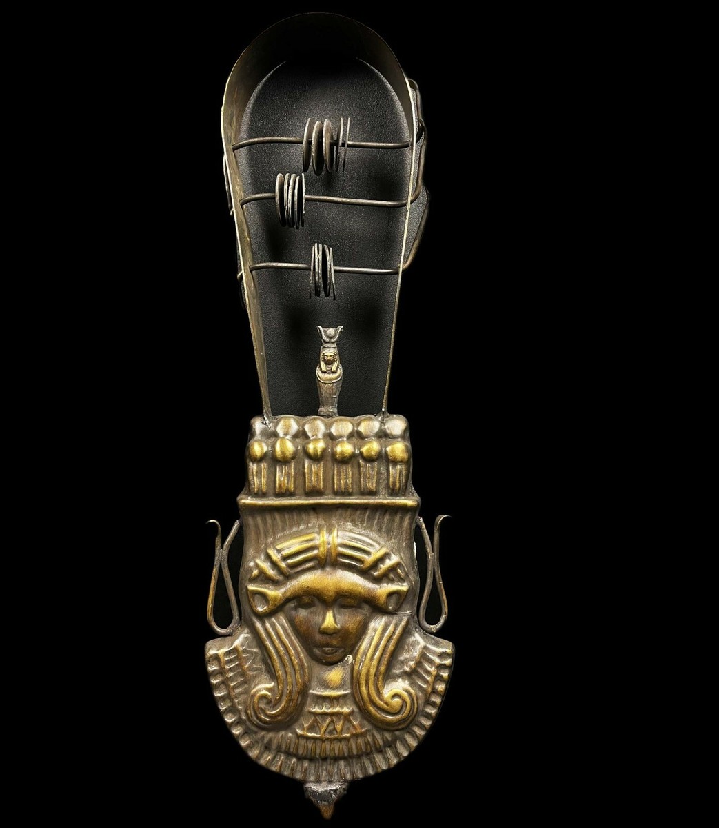 Hathor Symbol Sistrum