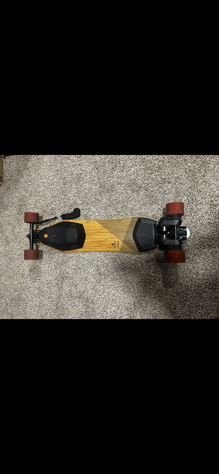 Boosted Board Dual V2 Extended Battery=Great Shape! w/Remote/Charger ...