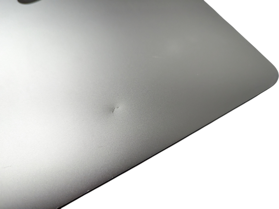 SCREEN SCRATCH Apple MacBook Air 13" 2020 (i3 1.1GHz, 8GB, 256GB) Space ...