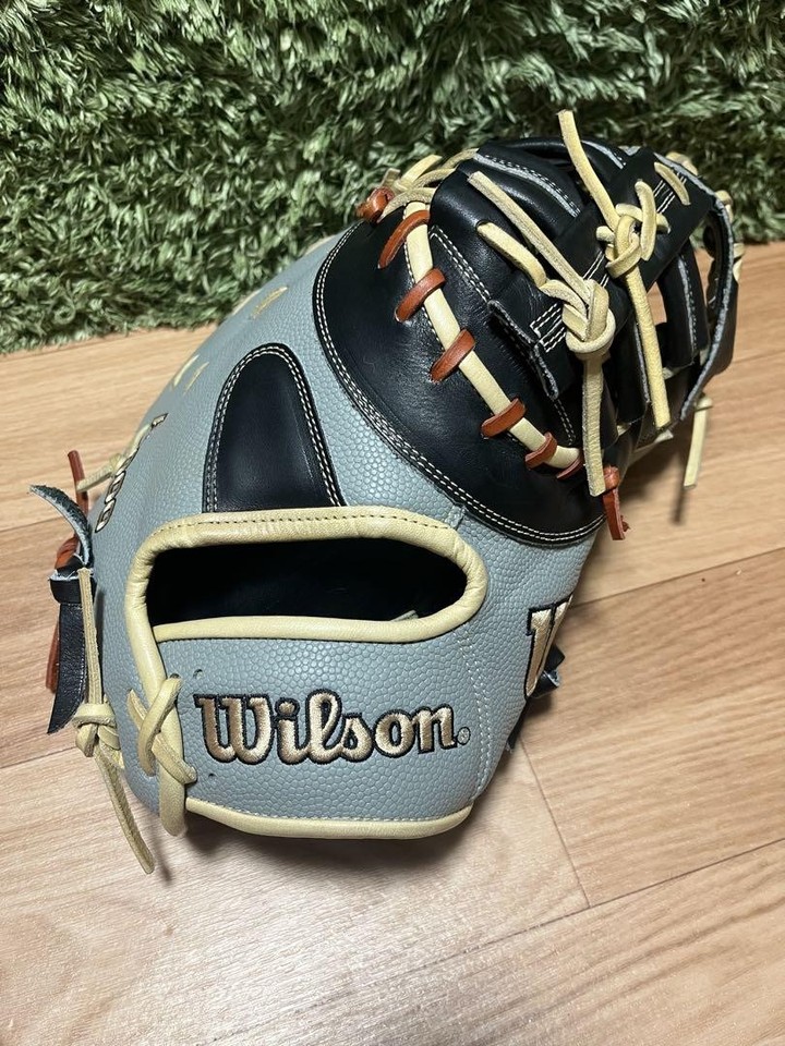 Wilson A2000 First Base Mitt 12.5"" Black Gray Hardball Glove RHT Used ...