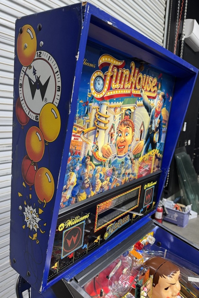 Funhouse Williams 1990 Pinball Machine Orange County Pinballs FREE ...