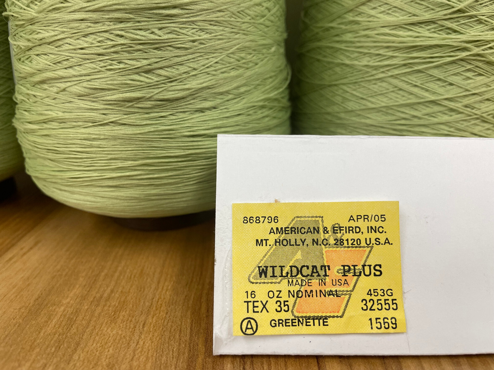 A & E Wildcat Plus Tex 35, Greenette 32555 3ea/16oz Textured Polyester ...