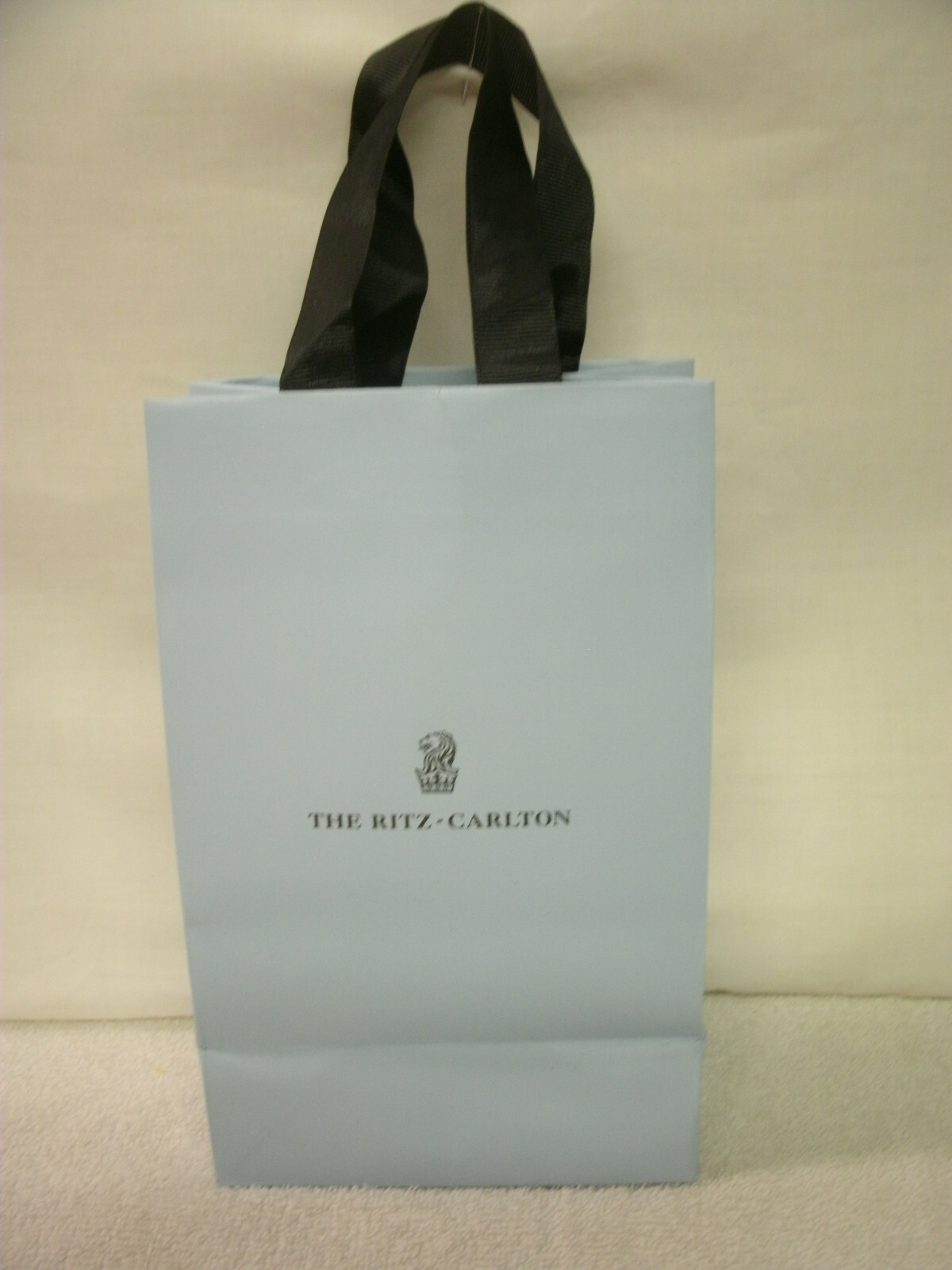 The Ritz Carlton ---Blue Paper Gift Bag w Blk Gross Grain Ribbon-8 1/4 ...