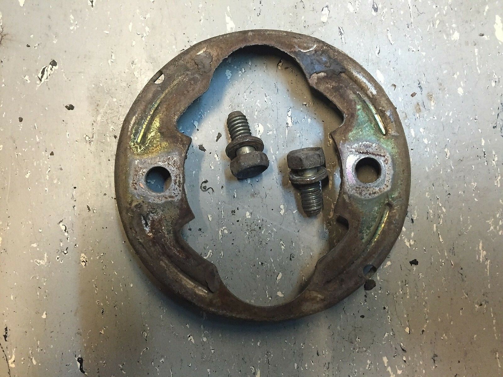 Briggs & Stratton 17.5 hp Intek Fan Retainer 690452 plus bolts | eBay