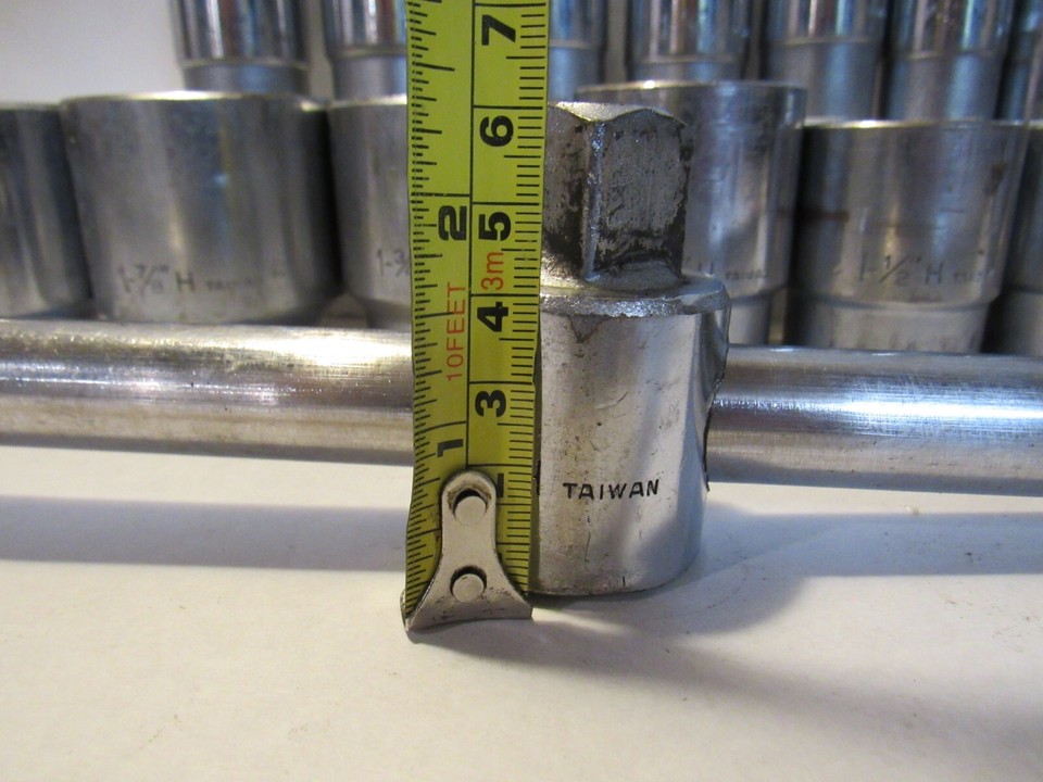 19 pc Heavy Duty SOCKET SET 2" - 3/4" Sockets /2 extenders/1 Break Bar ...