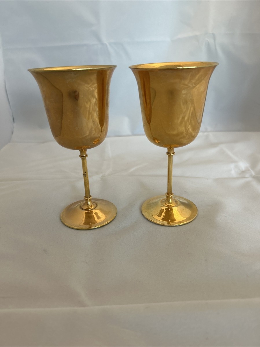 Antique Gold Goblets Gold Goblet Hi Res Stock Photography And Images