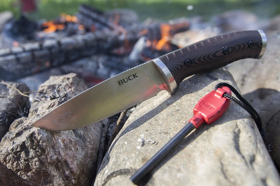 Buck Knives 863 Large Selkirk Fixed Blade Survival Knife with Fire ...