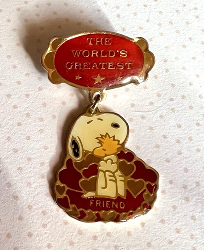 Vintage FRIENDS Aviva Peanuts Award PIN Snoopy WOODSTOCK Enamel Ware ...