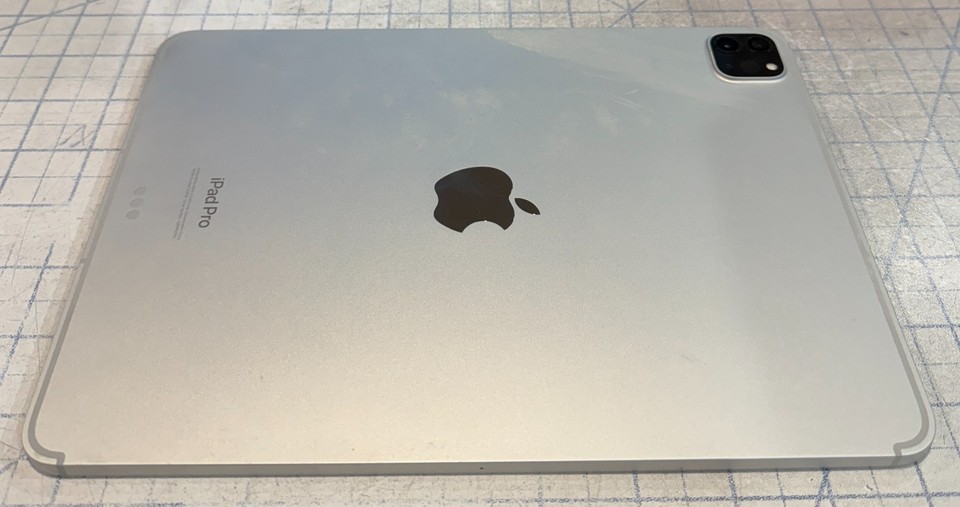 Apple iPad Pro 11 in. (4th Gen.) - 128GB - as-is for salvage/parts ...