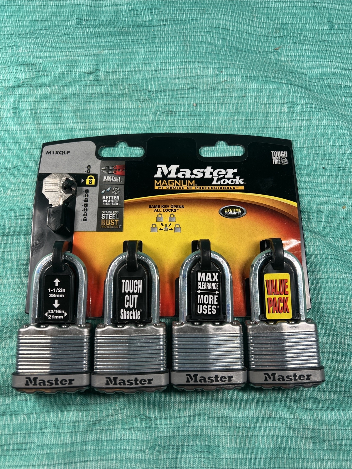 New Master Lock 4Pk 1-3/4 Mag Lg Padlock E5 | eBay