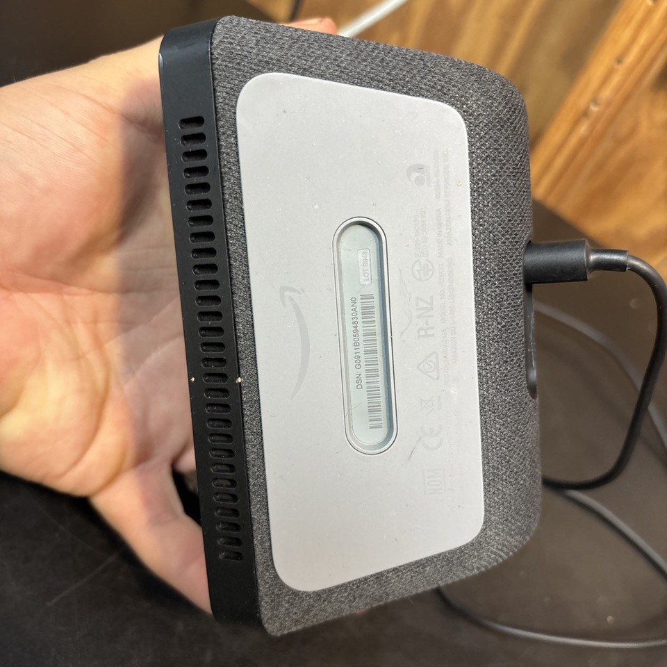 Amazon Echo Show 5 H23K37 1st Generation Smart Speaker Charcoal #MB8091 ...