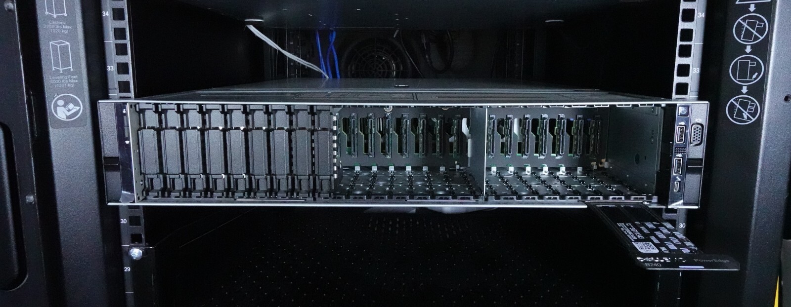 Dell EMC PowerEdge R740XD Server 24 BAY SFF DUAL XEON PLATINUM 8160 ...